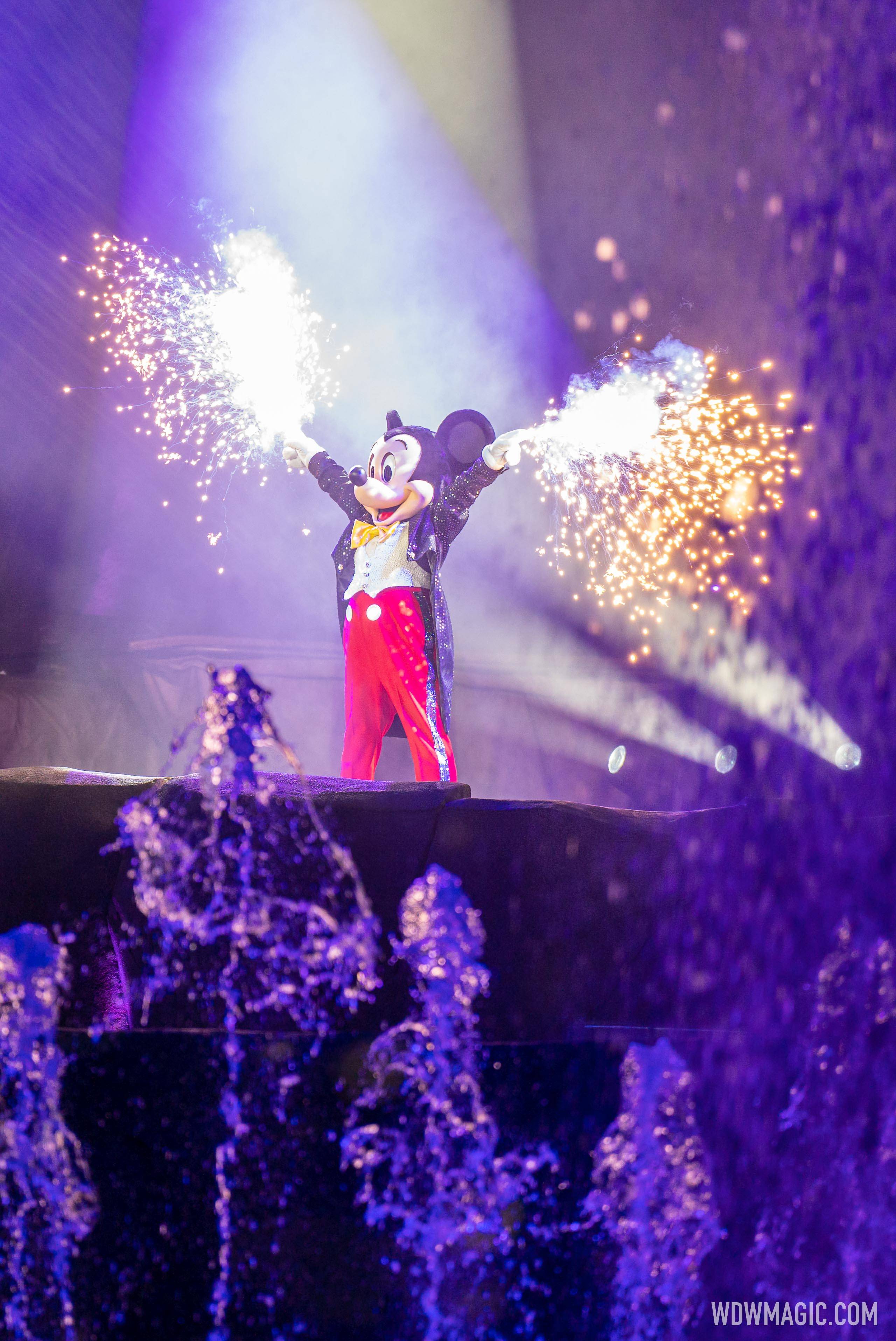 Fantasmic In 2012 At Walt Disney World Yourfirstvisitnet