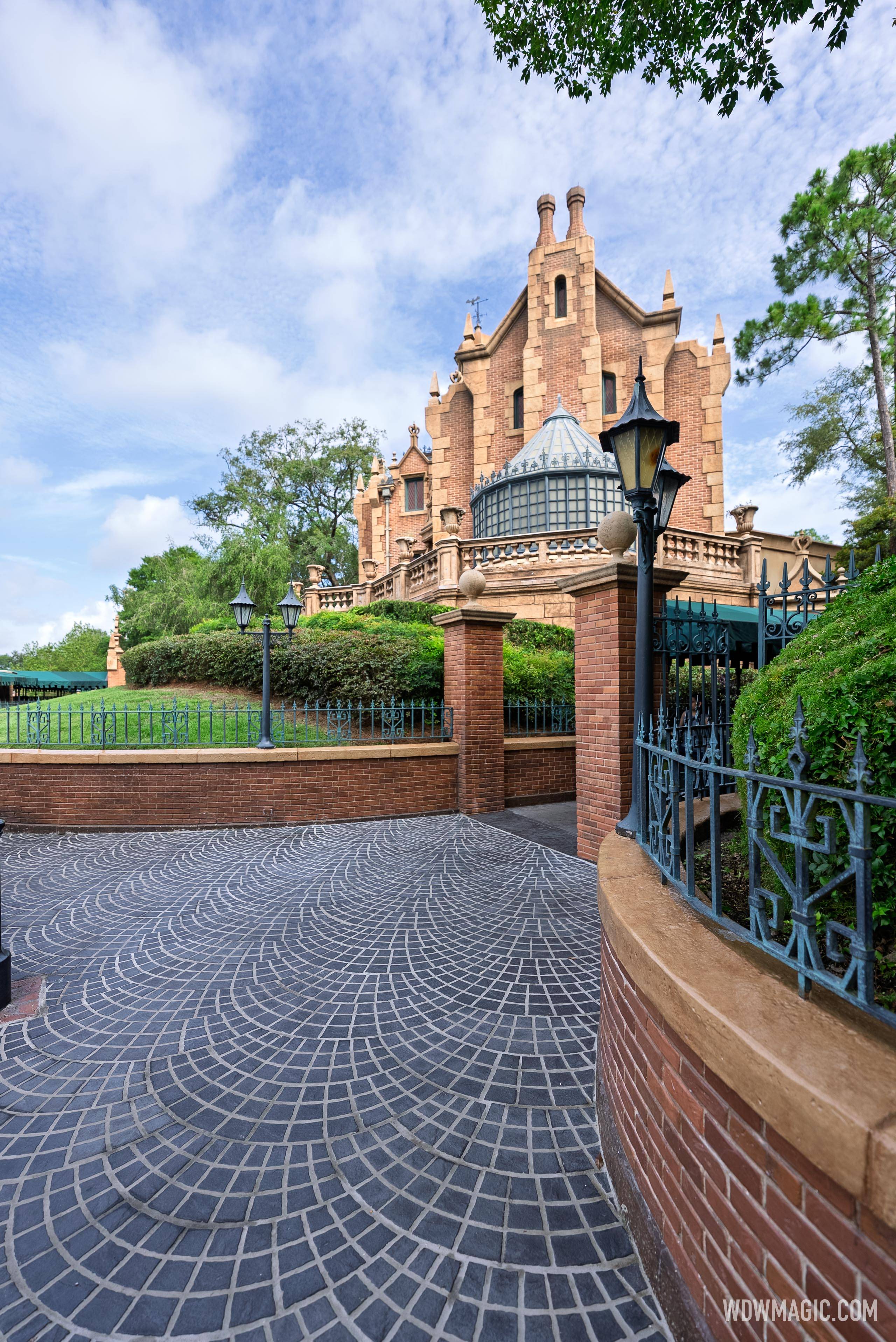 Cobblestone Entrance Ways