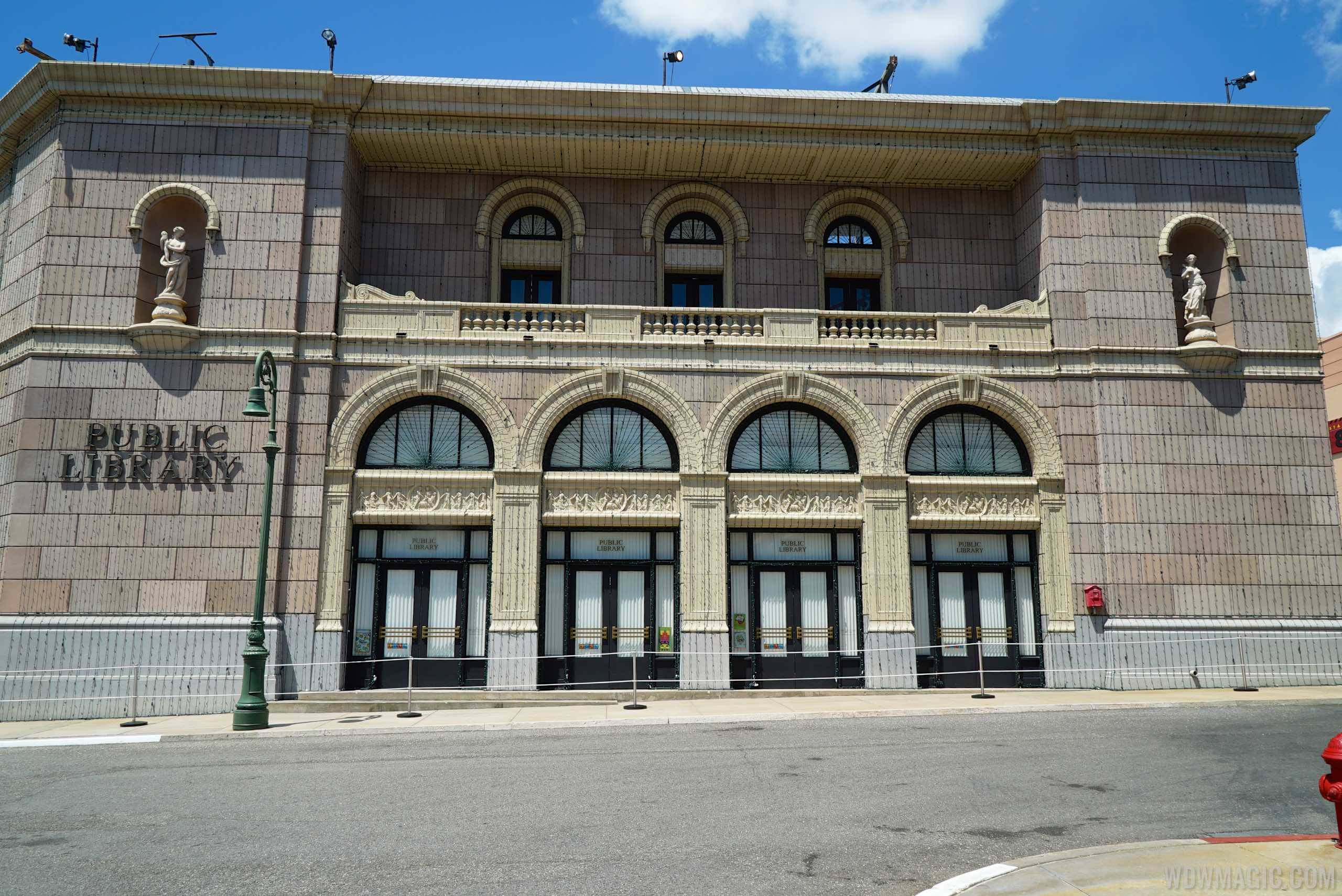 Disneys Hollywood Studios Osborne The Osborne Family Spectacle Of