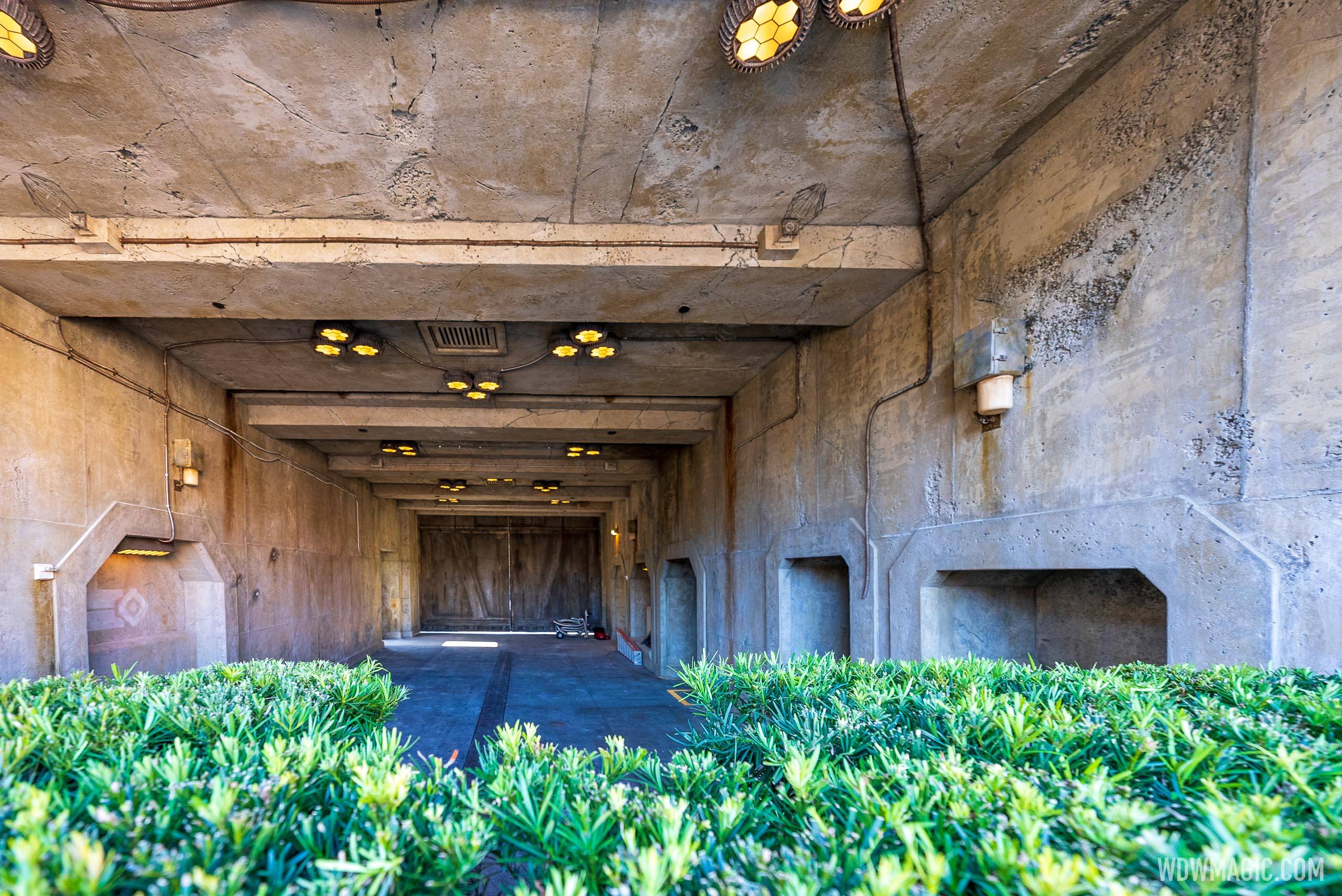 Entrance into Star Wars: Galaxy's Edge for Galactic Starcruiser Guests ...